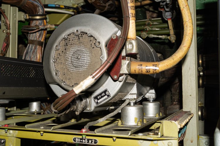 Просмотр ZIP-архива - Звуки ВУ-6Б - Avsim.su